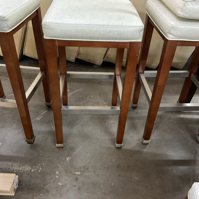 Hotel Liquidation Warehouse