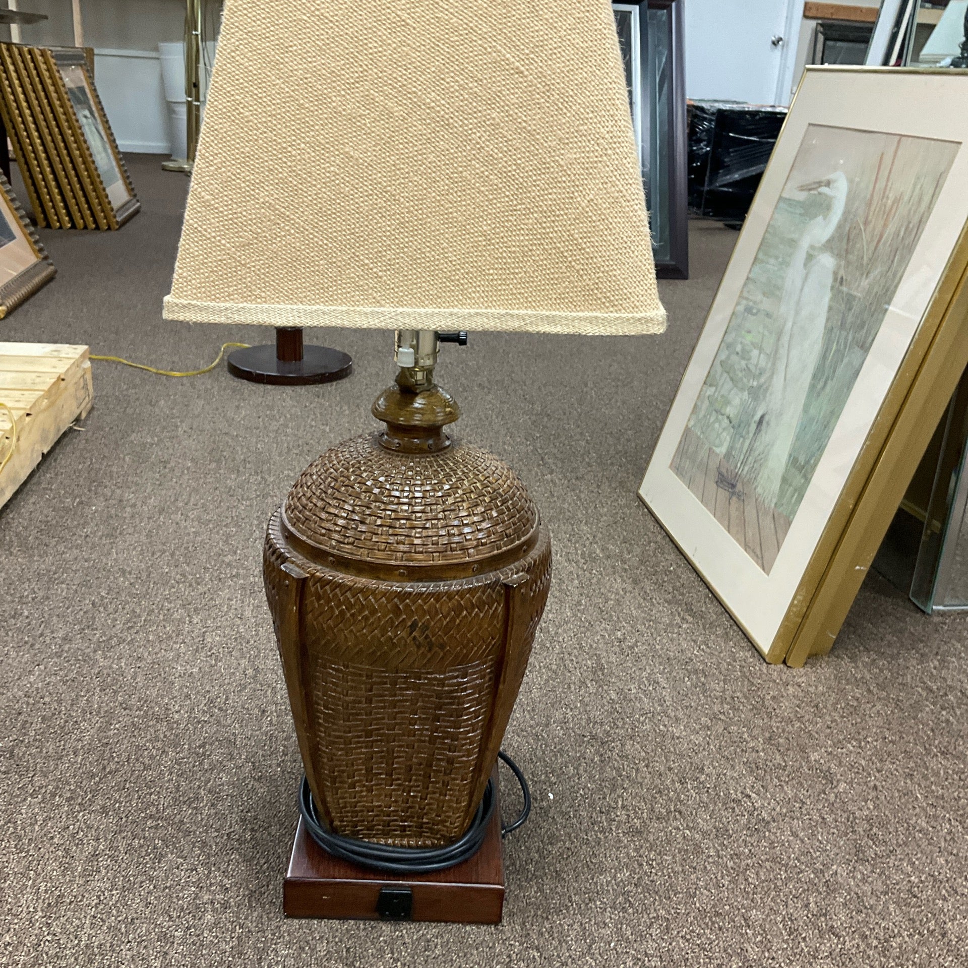 Rustic woven jar table lamp saddlebrook | Hotel Liquidation Warehouse