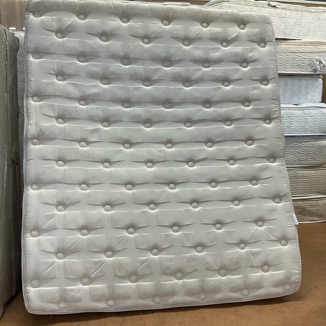 Hotel Liquidation Warehouse